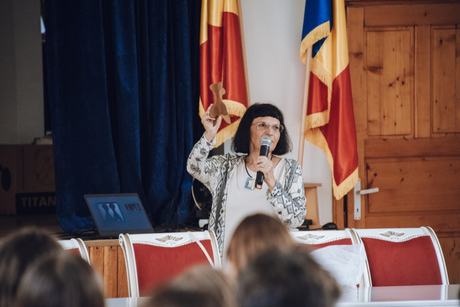 Ioana Pârvulescu a fost alături de liceenii din Timișoara – la ...