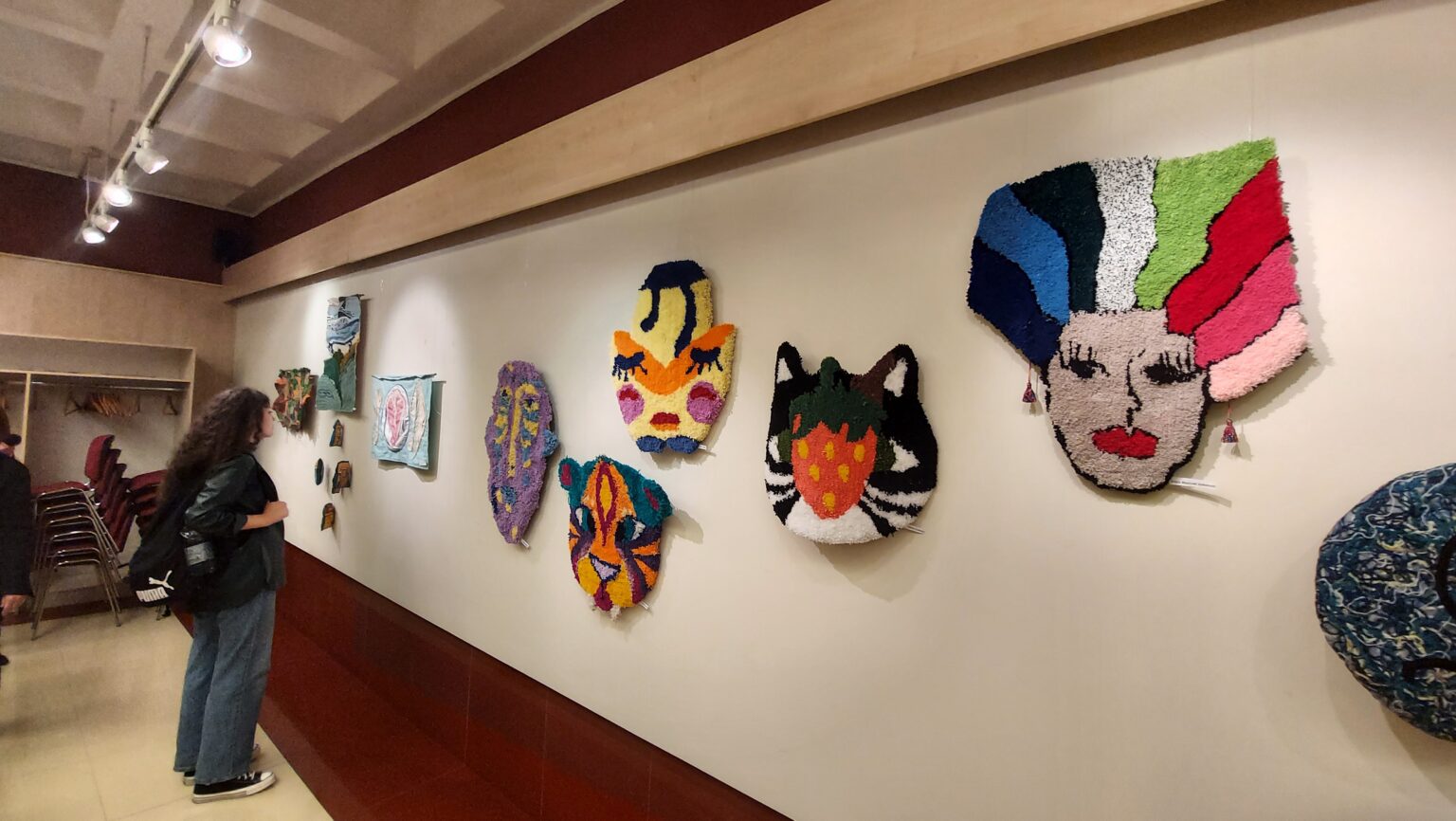 Unique works by the students of the Decorative Arts specialization, in ...