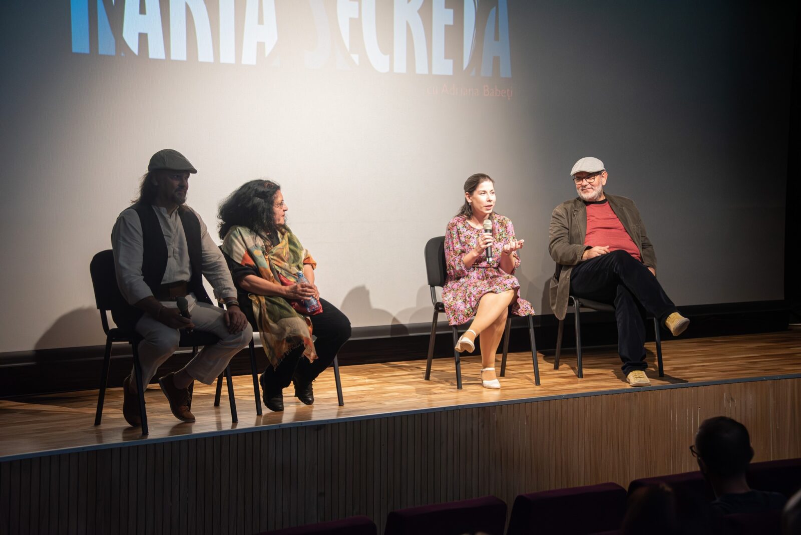 Memorable evening at Cinema Victoria. Premiere of the documentaries ...