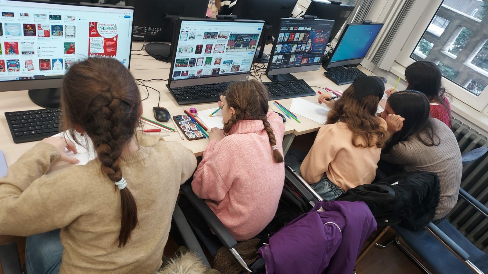 Nicht formale Bildungsintegration durch das Programm „Student Saturday at UVT“, das sich der ...