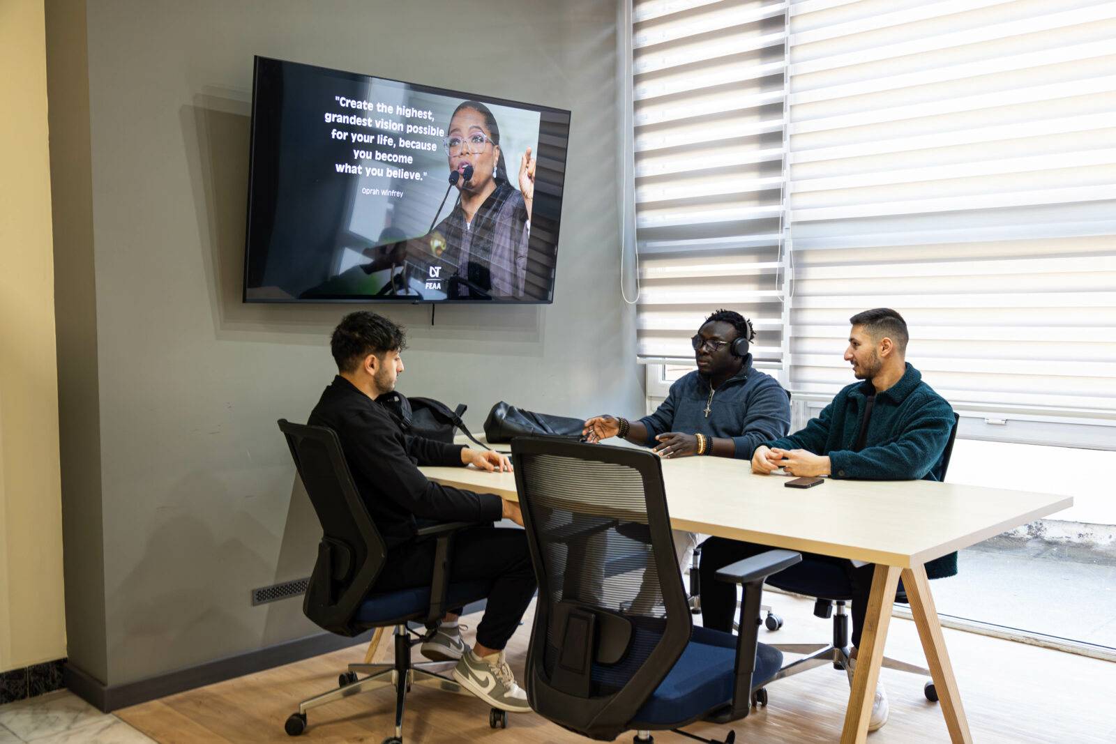 FEAA UVT inaugurează un nou spațiu de co-working, în cadrul ...